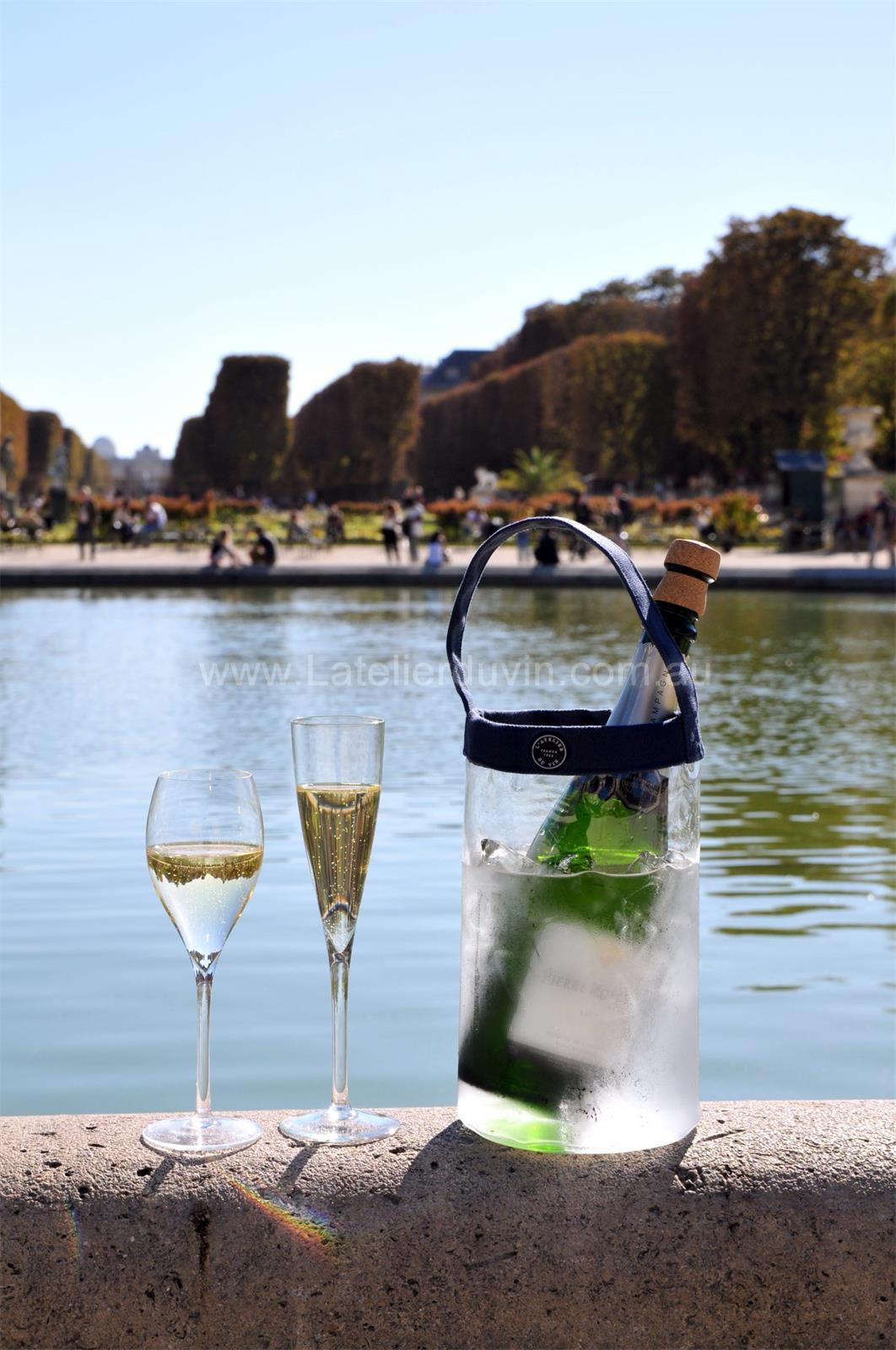 L'Atelier du Vin in Australia. Easy Fresh Crystal Carrier/Bag